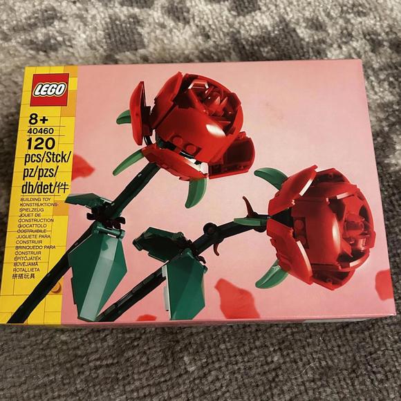 Lego | Toys | Lego Roses Botanical Collection Building Set New | Poshmark